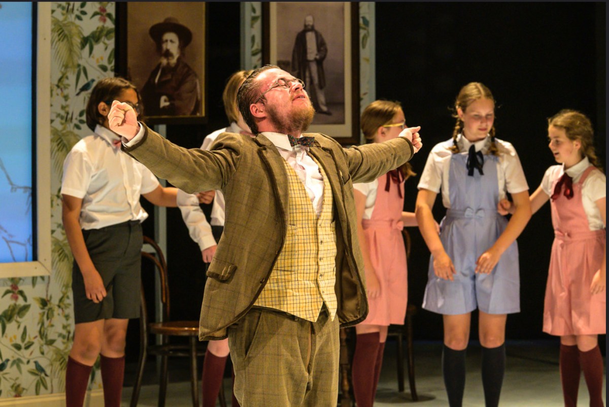 “How Pleasant to Know Mr Lear” by Jim Grant – Ramblings